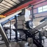 China Automatic HDPE Bottles Crusher Machine 90KW 1000kg/hr for Plastic Recycling for sale