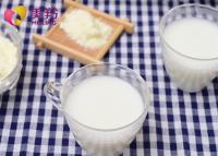 China Instant Full Cream Goat Milk Powder Fortified with Vitamins A and D 26% Fat for sale