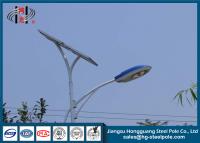 China Energy Saving Lamp Post with Solar Panel Powder Coated for Street Lighting for sale