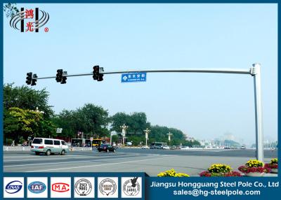 China Weather Resistance Octagonal Traffic Signal Pole Hot Dip Galvanization for sale