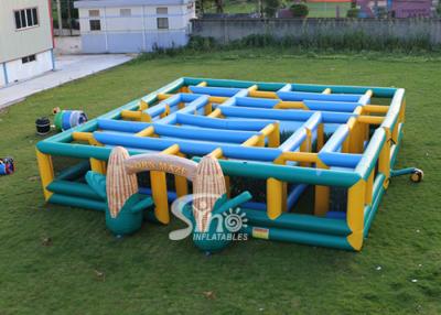 China 12x12m Giant Inflatable Corn Maze for Kids and Adults Digital Print Sports Events for sale