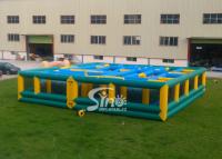 China 12x12m Giant Inflatable Corn Maze for Kids and Adults Digital Print Sports Events for sale