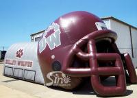China Huge Inflatable Football Helmet Tunnel Tent Custom Size Lead Free PVC for sale