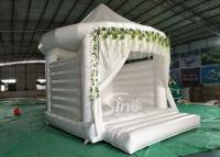 China 5x4m Inflatable Wedding White Bouncy Castle with Flower Decoration for Events for sale