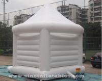 China 5x4m Commercial Grade All White Wedding Bouncy Castle with Steeple Top for Adults for sale