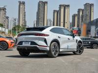 China 662km Driving Range Excellent Intelligent Driving Customized Pure Electric SUV for 2025 Model for sale