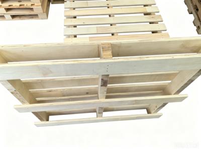 China Poplar Wood Full Deck Four Way Entry Industrial Wooden Pallet with Customized Dimensions 1280x1100x130 for sale