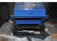 China Flat Type Plastic Crusher Machine Easy Cleaning Maintain Steel Low Electricity Consumption for sale