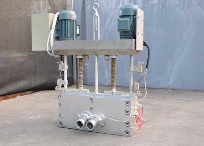 China 0.6 Die Cube Plastic Screen Changer 250*250 Custom Color Low Pressure Loss for sale