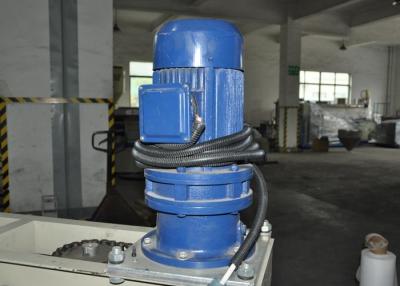 China High Precision Force Feeding Machine Screw Feeding 1.5kw Automatic Control for sale