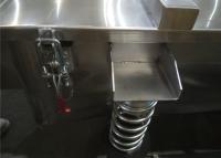 China 680 mm Middle Outlet Height Vibrating Sifter Machine , Plastic Vibrating Sieve Separator for sale