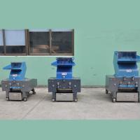 China 7.5KW Recycling Plastic Crusher 10 Sievehole Dia Low Electricity Consumption for sale