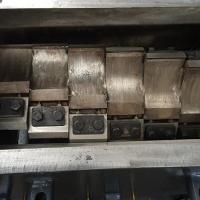 China 7.5KW Recycling Plastic Crusher 10 Sievehole Dia Low Electricity Consumption for sale