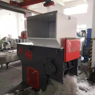 China Low Energy Consumption Plastic Shredder Machine Outside 2100*1550*1950mm for sale