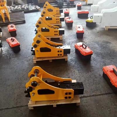 China SB30 Side Hydraulic Rock Breaker Hammers 53mm Chisel Carried By A 2-5 Ton for sale