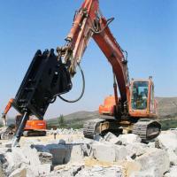 China Steel Q345B Hydraulic Breaker For 13 Ton Excavator Jack Hammer 150-170 KG/CM2 for sale