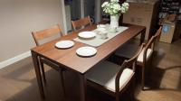 China Comfortable Cushion Solid Wood Dining Chair in Nature Popular Colors for Contemporary Restaurant for sale
