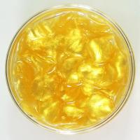 China Colored PETALS Wet Round Spheres Cosmetic Raw Material with pH 5.0-8.0 for Skincare Formulations for sale