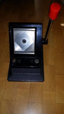 China Passport Cutter for Fuji Frontier Noritsu Minilab Spare Part 110V 240V for sale