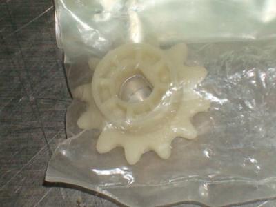 China FUJI FRONTIER Minilab Spare Part 326G02068 Sprocket Gear for 350 355 370 375 550 570 for sale