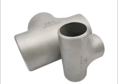China 3000LBS Stainless Steel Reducing Tee Wooden Cases Package Seamless Fittings for sale
