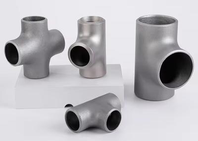 China Precision Butt Weld Reducing Tee Equal / Reducing Shape Smooth Surface Finish for Strong Connection for sale