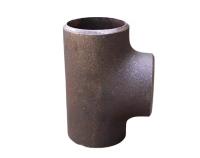 China 9000LBS Pressure Carbon Steel Pipe Fittings Seamless Alloy Steel Tee for sale