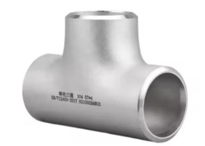 China Carbon Steel Tee Pipe Fitting With Butt Weld Connection For Industrial Applications for sale