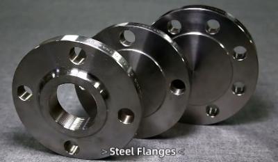 China Carbon Steel ASME B16.5 Weld Neck Pipe Flanges SCH40 SCH80 ASTM A105 for sale