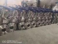 China Low Pressure Bellow Seal Stainless Steel Globe Valve for sale
