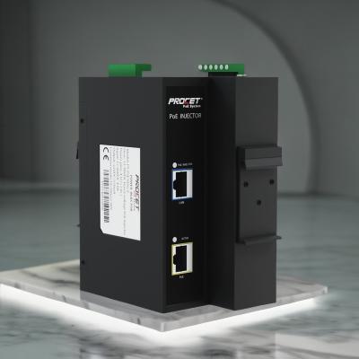 China 105g-E Outdoor Industrial Poe Injector By Covered With Waterproof Case for sale