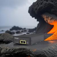 China PoE++ Injector Comply With IEEE802.3bt Standard PoE Midspan Injector for sale