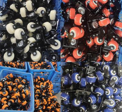China Swivel Rubber Casters Black Blue Green Wheel Material Steel Rubber and Rubber PP Core Designed for Smooth Maneuverability for sale