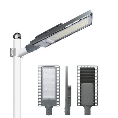 China IP65 High Quality Outdoor Parking Lot Street Lighting Fixture 200W with Aluminum for sale
