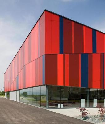 China Prefab Aluminium Curtain Wall Cladding Profile Tile Rgb Long Facade for sale