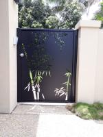 China OEM / ODM Aluminium Double Swing Gates Garden Front Aluminum Gate for sale
