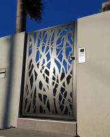 China ODM Aluminum Folding Security Gates Exterior Aluminium Gate Profile Lightweight for sale