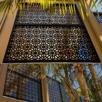 China Partition Room Divider Screen Panel Floral Hanging Fireproof for sale