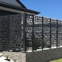 China Outdoor Pool Aluminum Privacy Fence Panels Rustproof Non Toxic for sale