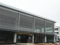 China Outdoor Aluminium Ventilation Louvers Vertical Aluminum Louvered Roof for sale