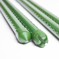 China Plastic Coated Metal Stakes Green Garden Stakes for Plant Support Plant Climbing Landscape Fencing for sale