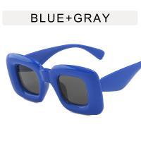 China Customized Logo UV Blocking Sunglasses Personalized Inflated Square Sunglass for sale