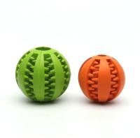 China Hard Rubber Dog Chew Toy Ball for Teeth Cleaning 5cm 7cm for sale