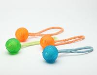 China TPR Soft Rubber Squeaky Ball with Cotton Rope Dog Chew Toy Set 28cm 80g for sale