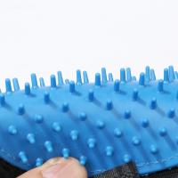 China 259 Pin Pet Grooming Glove Five Finger Dog Deshedding Mitt 23x17cm Long Service Life for sale