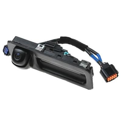 China DC12V Kia Rearview Camera 95760B1100 - 12V Backup Parking Assist with OEM Standard Size for sale