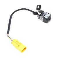 China 95760-2P600 Kia Sorento 2014 2015 Rear View Camera Parking Assist Backup Camera OEM Standard Size for sale