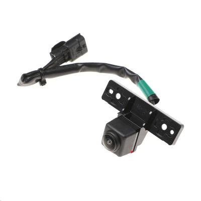 China OEM Standard Size Wired Rear View Camera 284F1-4AY0A for Nissan Backup Assist for sale
