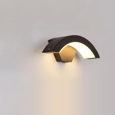 China Waterproof IP65 surface acrylic 12W exterior wall lighting fitting outside wall lamp light fixtures for sale