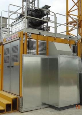China Capacity Inverter Controlled Construction Site Hoist with Variable Lifting Speed for Enhanced Safety and for sale